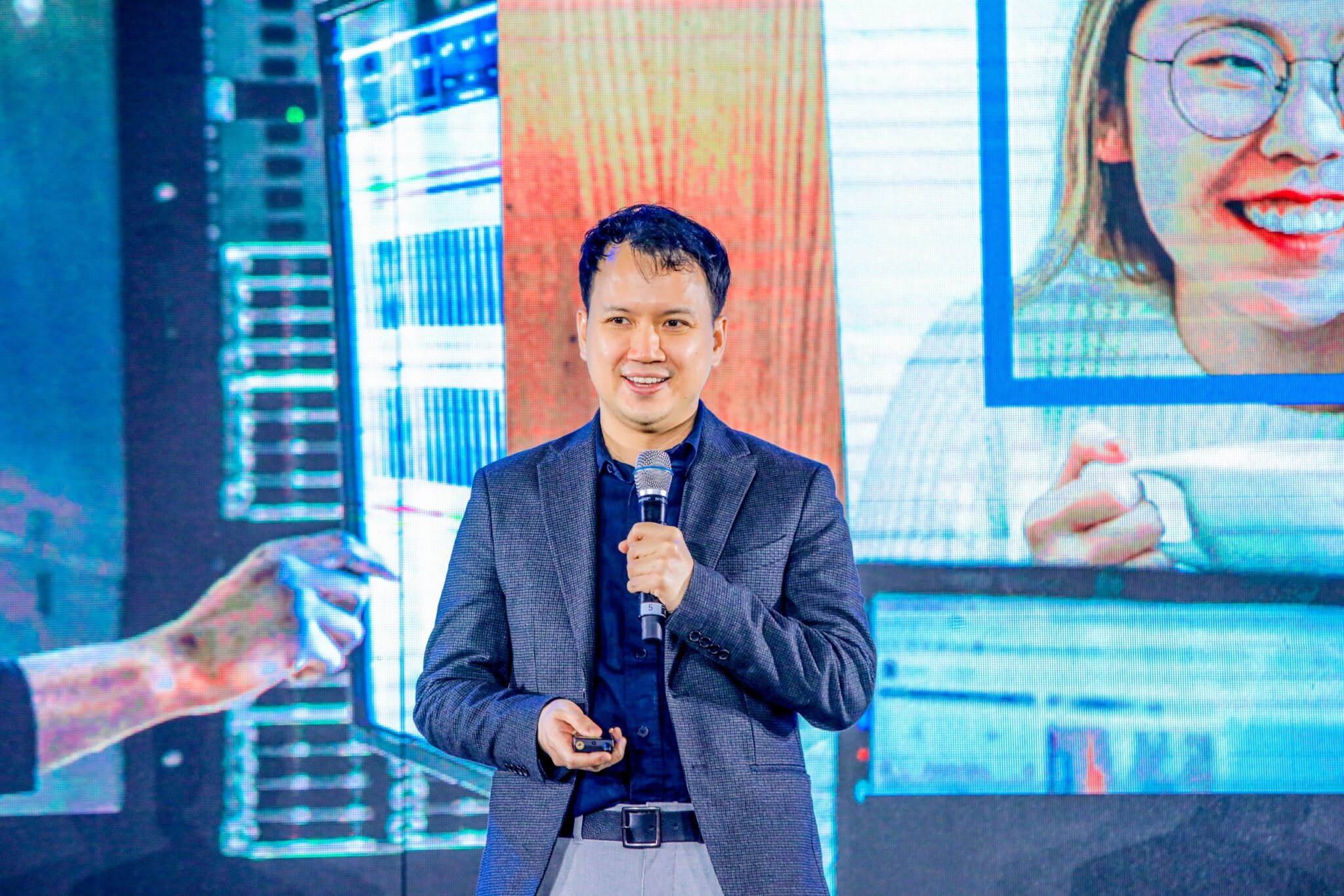 CMC Công bố Chiến lược Chuyển đổi AI: "Enable Your AI-X" - Tiên phong ...